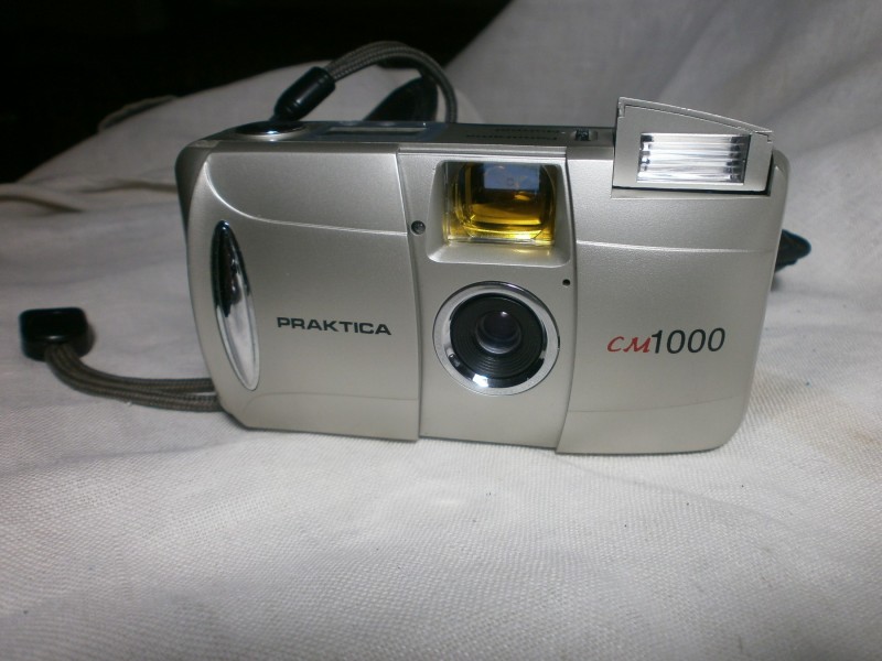 Praktica CM1000