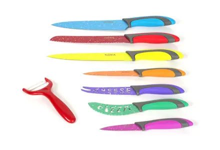 Set kuhinjskih noževa u boji