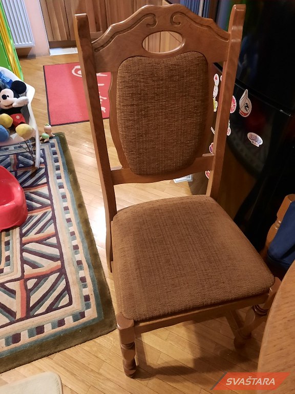 kupujem ovakve stolice