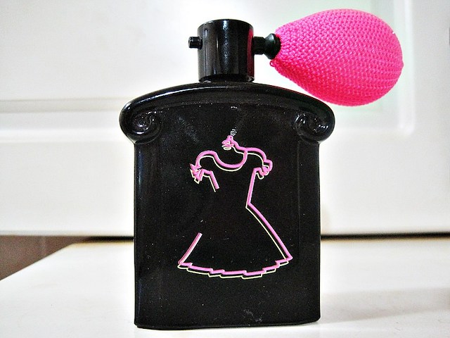 Guerlain La Petite Robe Noire So Crazy!