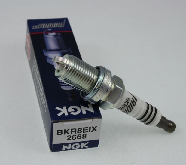 NGK BKR8EIX Iridium IX