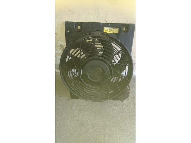 Opel Zafira A ventilator klime Bosch 0130303837