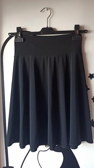 Crna suknja A kroja