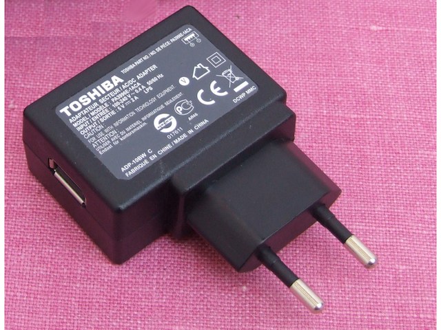 Toshiba adapter 5V 2A ORIGINAL za tablet + GARANCIJA!