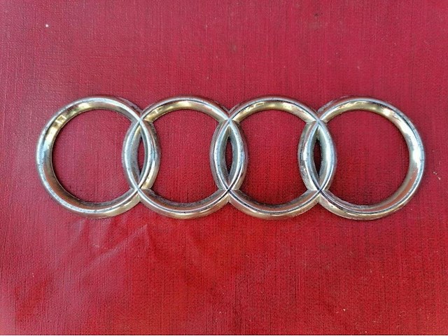 Znak - prstenovi za gepek vrata Audi A3 8L 1.9 TDi
