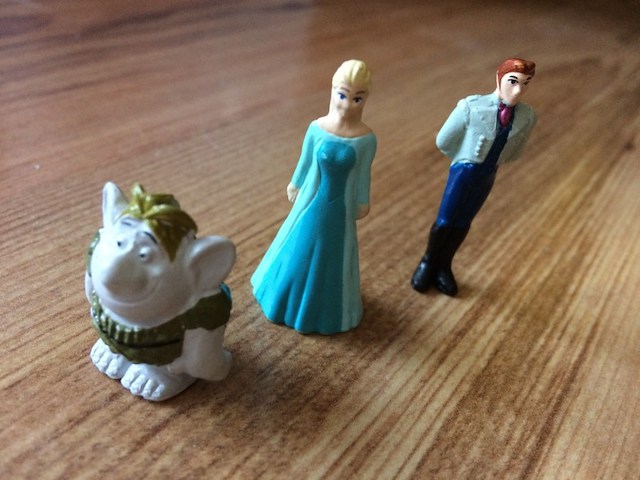 Frozen - 3 figurice iz kinder jaja