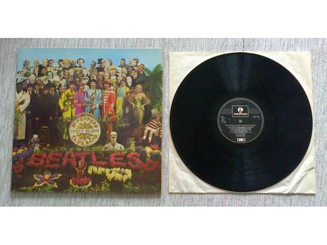THE BEATLES - Sgt. Peppers Lonely ... (LP) Made Sweden