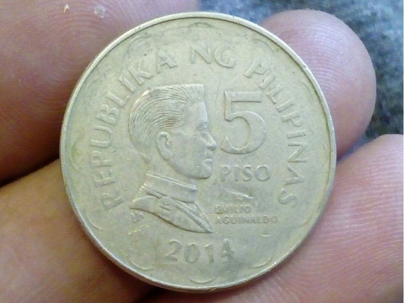 Filipini, 5 piso 2014