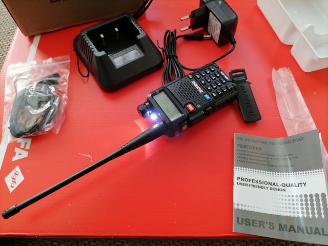 BAOFENG UV5R PLUS RADIO STANICA 2022