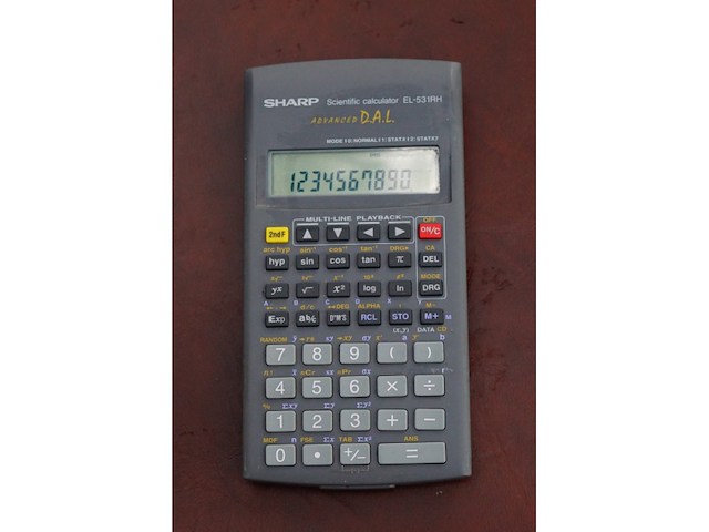 Sharp EL-531RH kalkulator sa dosta operacija