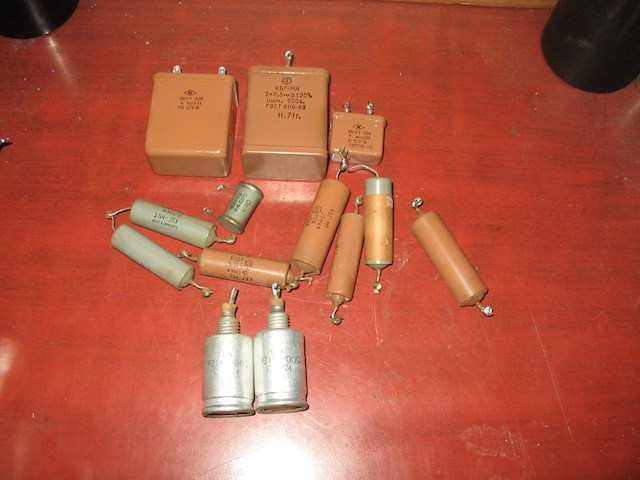 Ruski  kondenzatori (k14)