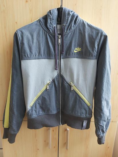 Nike jakna original 3500