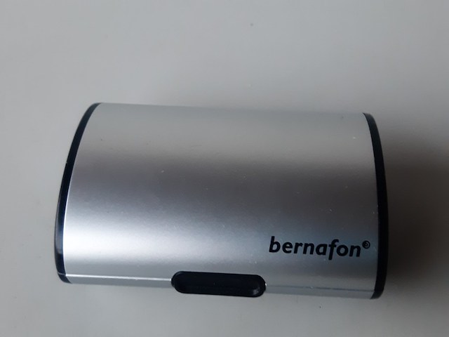 Kutija Bernafon za slusni apatar