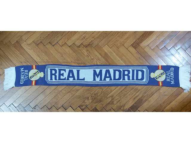 Real Madrid navijački šal