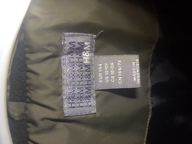 H &; M dečja jakna, malo korišćena, za 10-11 godina