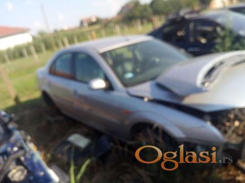 Prodajem delove za Ford Mondeo 2.0 tddi 2001 godište!