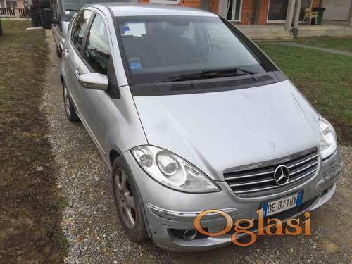 Delovi za Mercedes B klasu 2005-2008 god. B180, B200