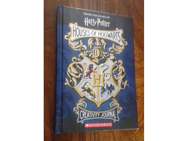 HARRY POTTER HOUSES OF HOGWARTS Creativity Journal