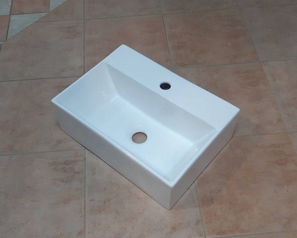 Umetnicki lavabo Alfa 701 43×31