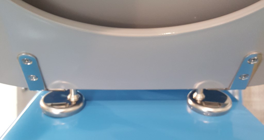 WC daska medijapan siva – INOX šarke