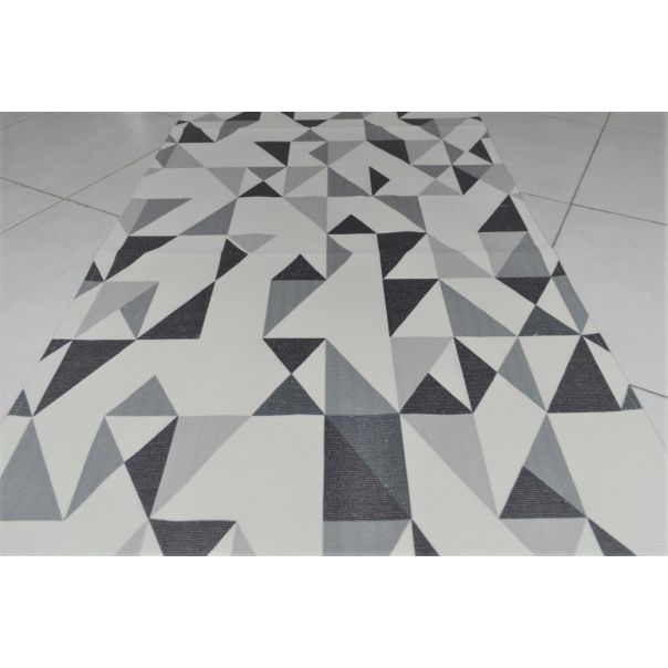 Antiklizna podna prostirka 70x140-triangl sivo/bela/crna