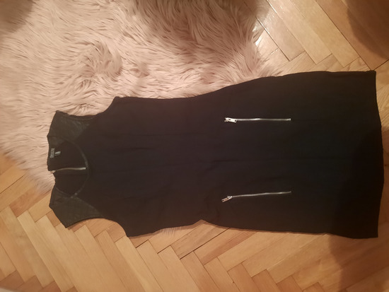 Bershka crna mini haljina