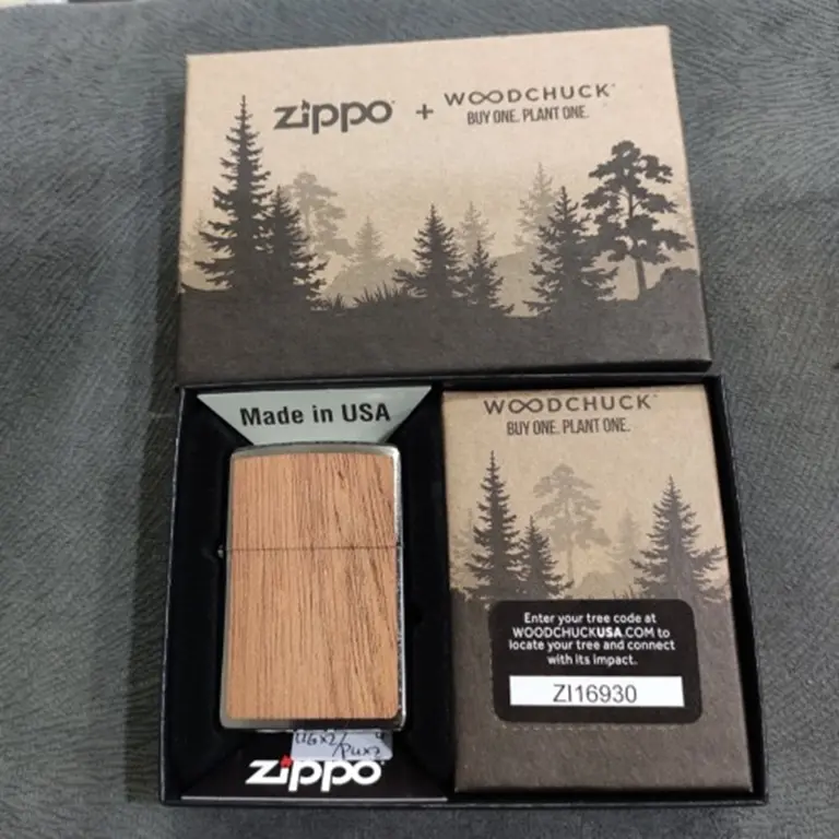 Zippo ZIPPO upaljač orahovo drvo (49039)