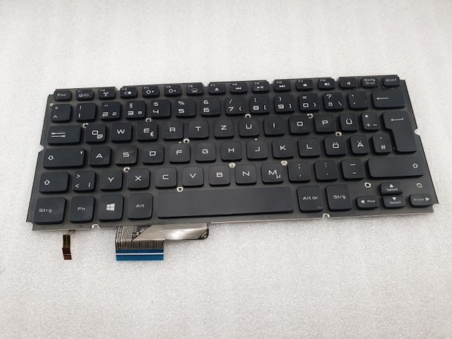 Tastatura za  Dell Xps L421 Ima osvetljenje.