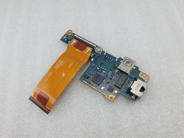 USB, LAN konektor za Toshiba Satellite Z830