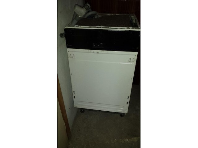 Mašina za sudove AEG/Electrolux Favorit 65411VI