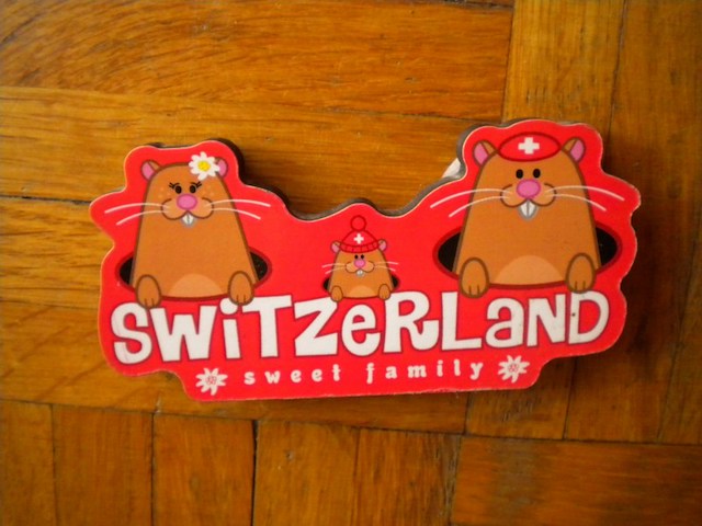 SVAJCARSKA SWITZERLAND sweet family, magnet za frizider