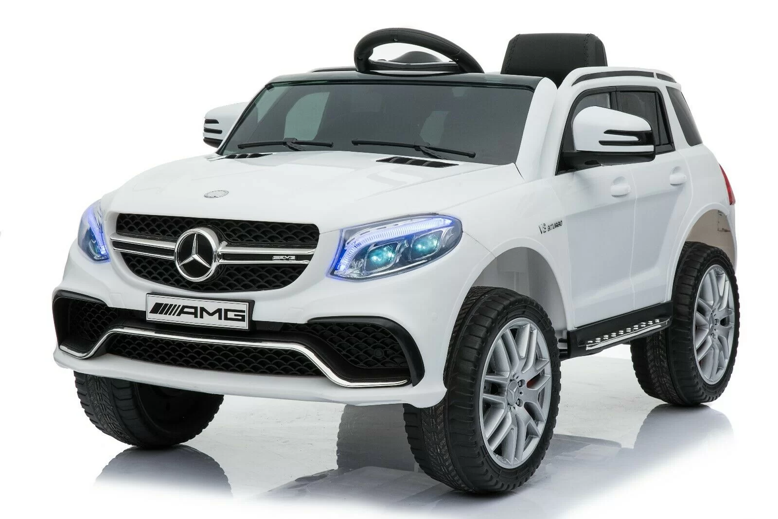 Mercedes GLE 63S model 280 beli
Mercedes GLE 63S model 280 beli