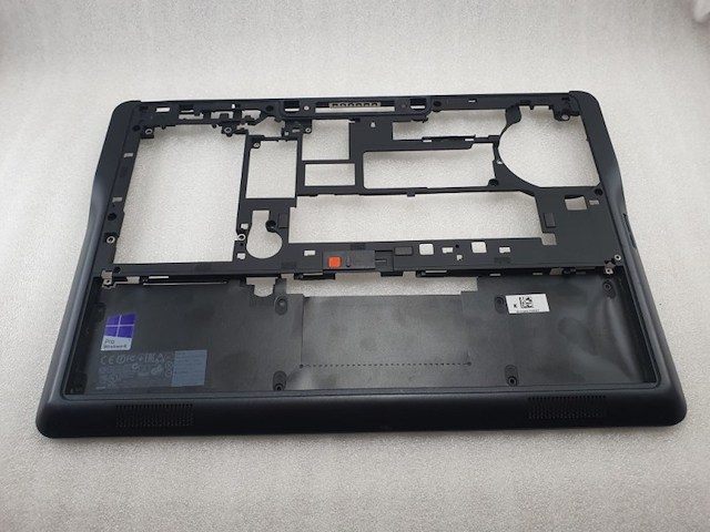 Donji deo kucista za Dell Latitude E7440