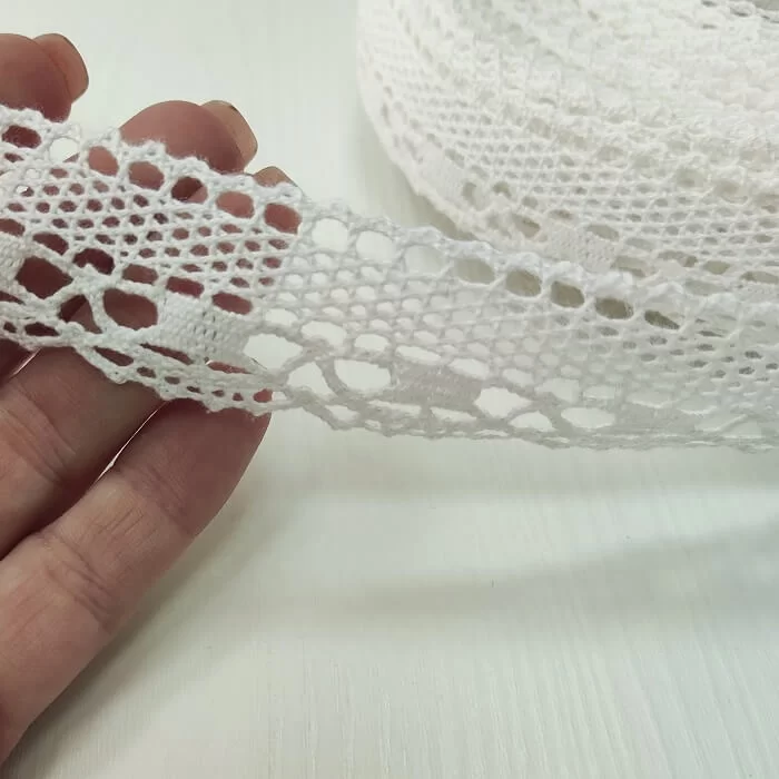 Pamučna čipka bela 25mm mreža šara