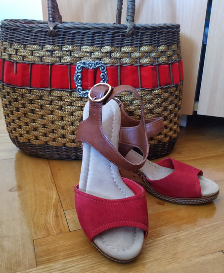 ❤ Crvene sandale ❤