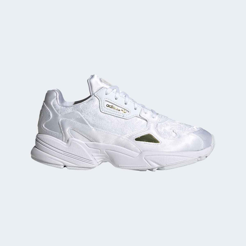 PATIKE ADIDAS FALCON W