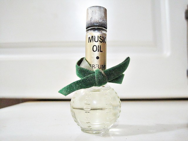 Lucien Lelong Musk Oil