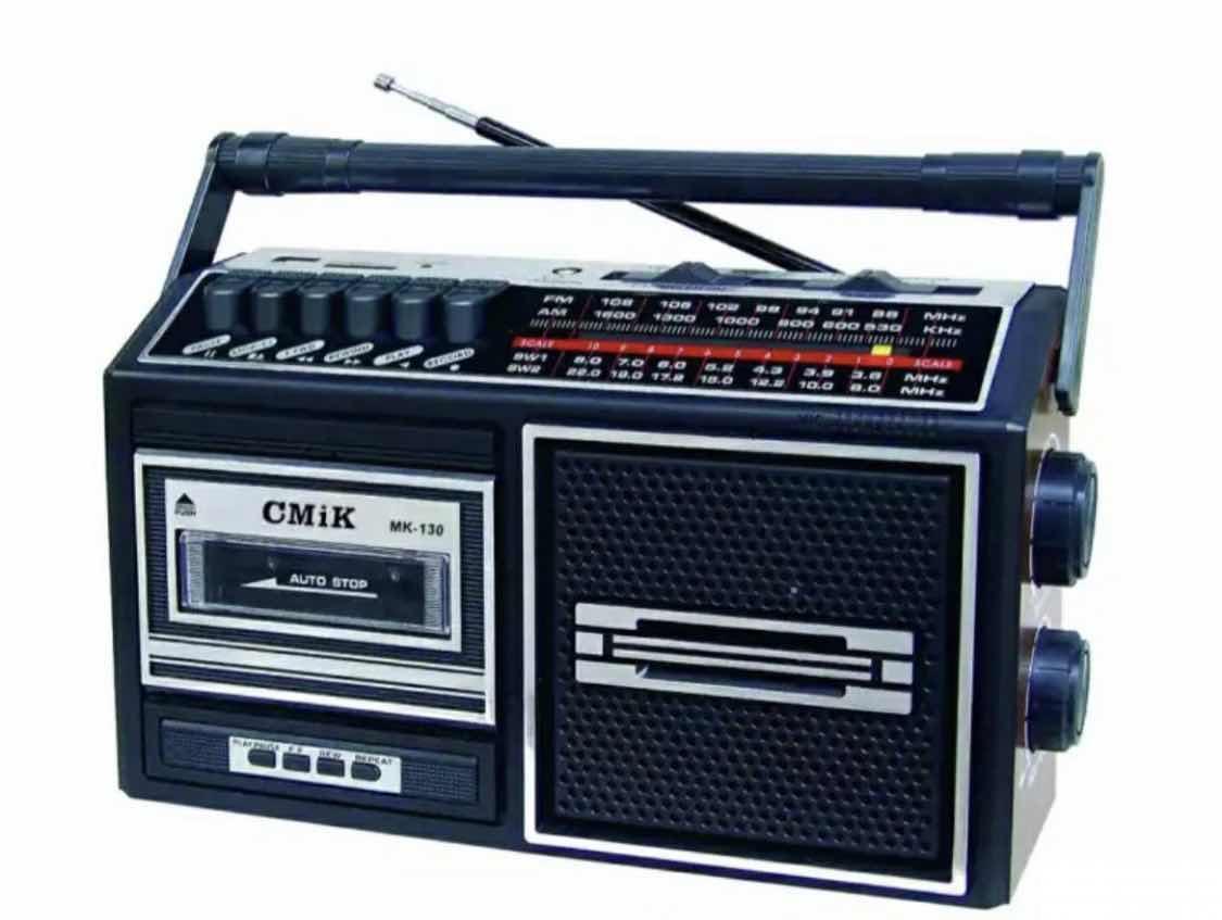 Retro radio – tranzistor – 220V + punjenje CMIK MK -130