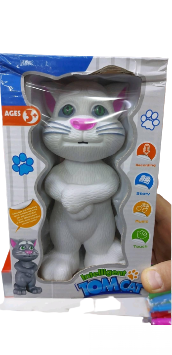 Macak Tom beli
