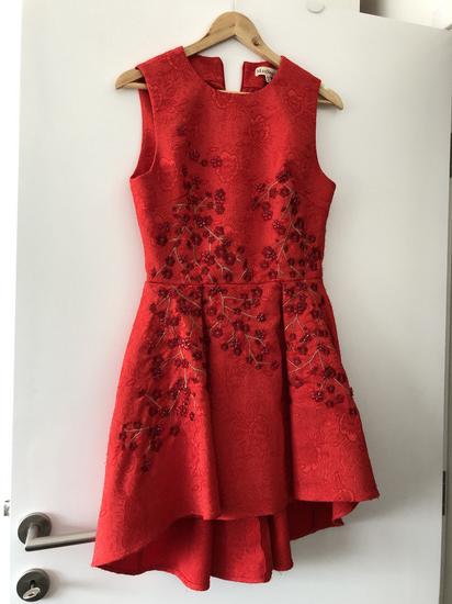 Crvena elegnantna haljina
