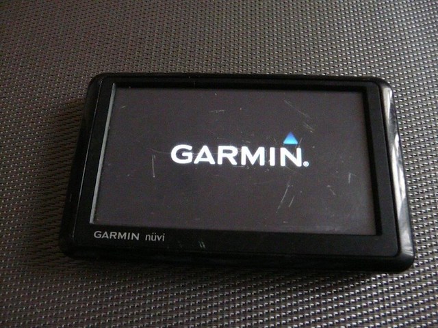 GARMIN Nuvi 1390 Bluetooth navigacija