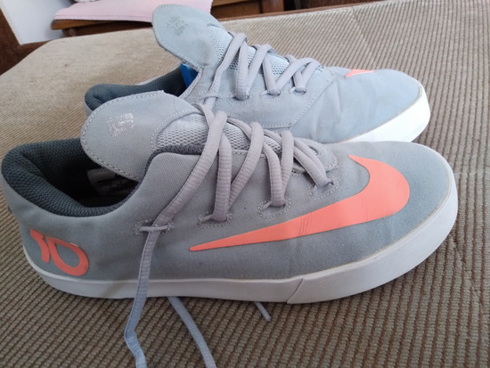 Patike Nike Kd Vulc Fashion Size 4Y Sneakers