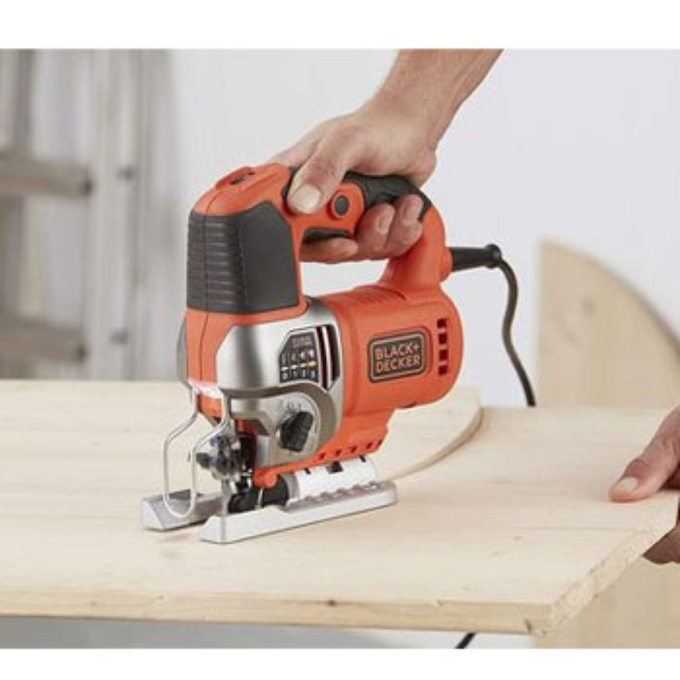 Black+Decker Ubodna testera u koferu 650 W + 5 listova, BES610KA5