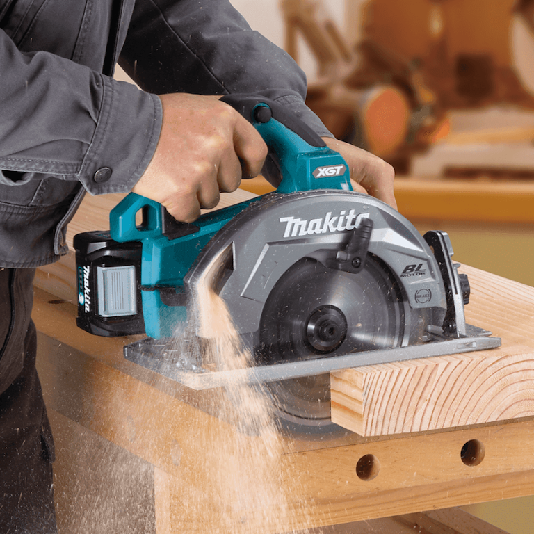 Makita Akumulatorski cirkular 40V 190mm SOLO, HS003GZ