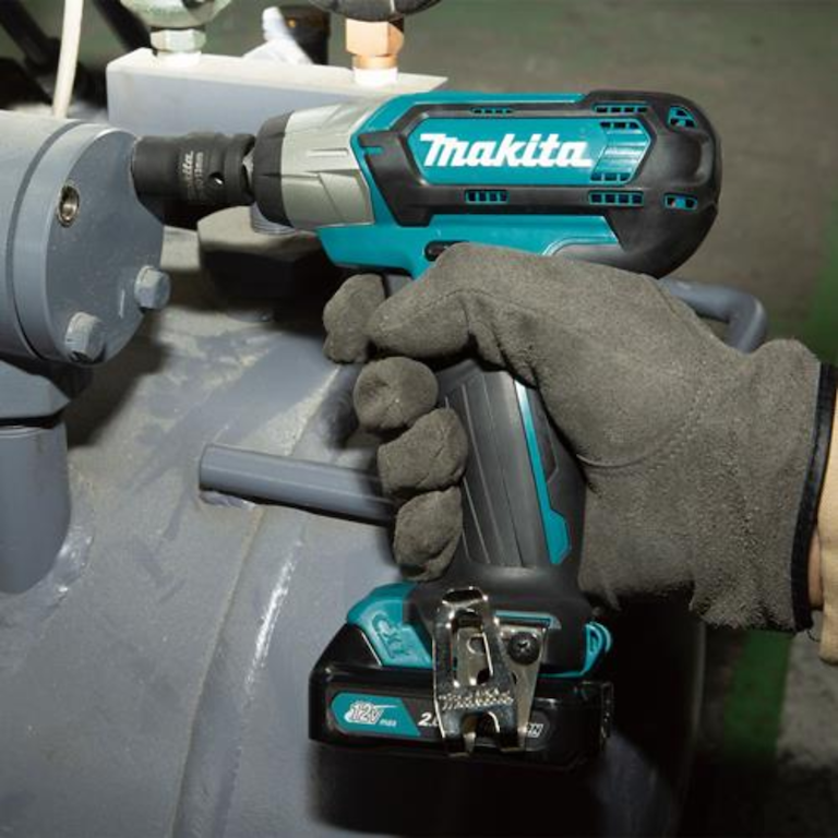 Makita Akumulatorski udarni odvijač 12V max, TW141DZ