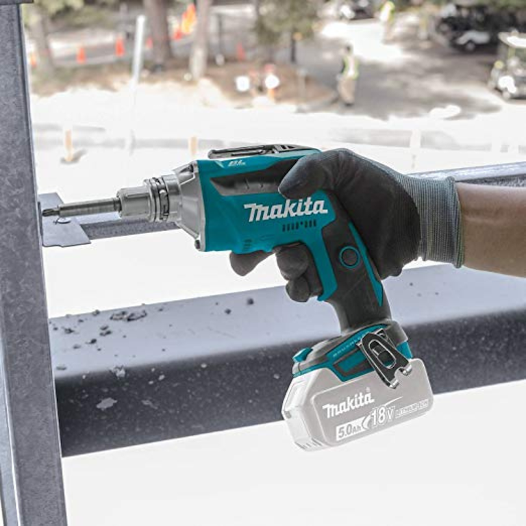 Makita Akumulatorski zavrtač 18 V, DFS250Z