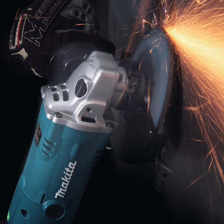 Makita Ugaona brusilica 1.450W 125mm, GA5021C