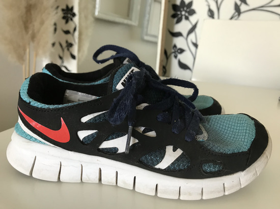 Nike patike SNIZENjE 1400