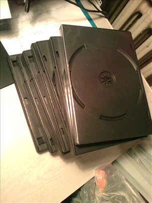 Futrole za CD od cvrste plastike, iz Nemacke. NOVE