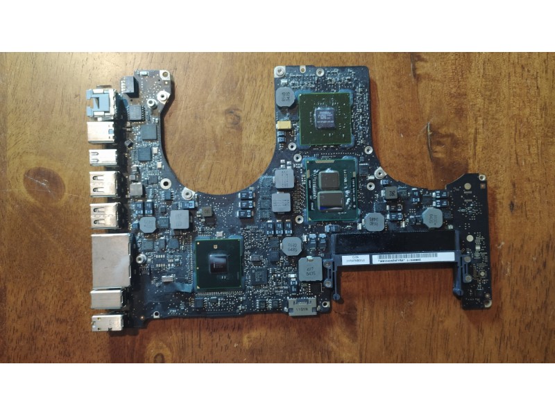 Maticna ploca za Macbook 15 PRO A1286 , mid 2010